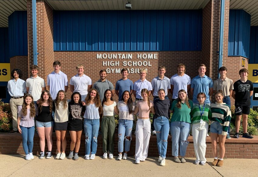 MHHS Homecoming royalty | Baxter Bulletin