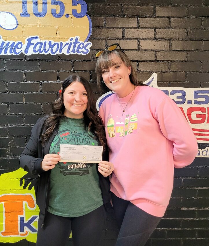 Lucero Wins Tl Radio Selfie Scavenger Hunt Baxter Bulletin