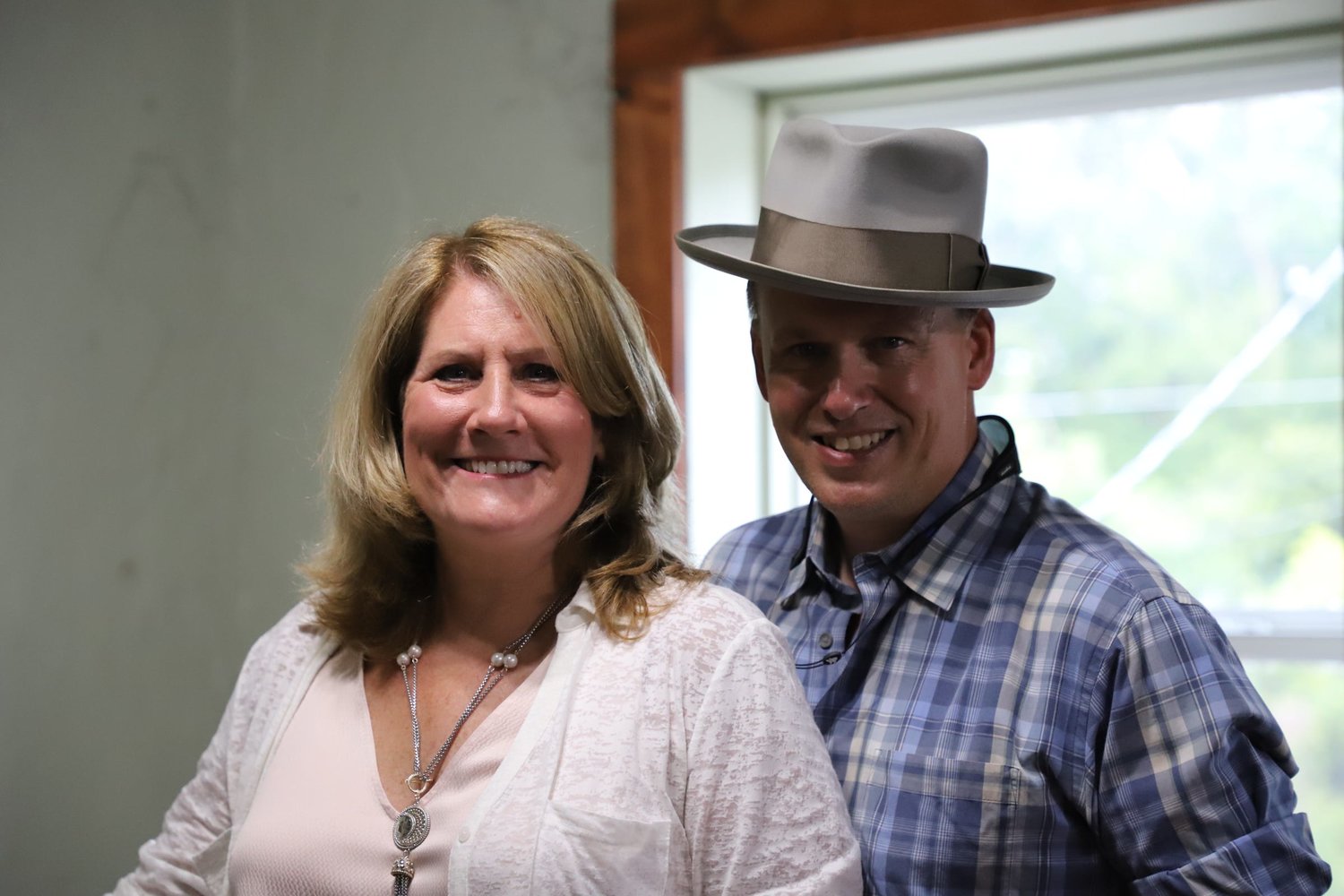 Chicago couple opens new speakeasy on Calico's Peppersauce Alley ...