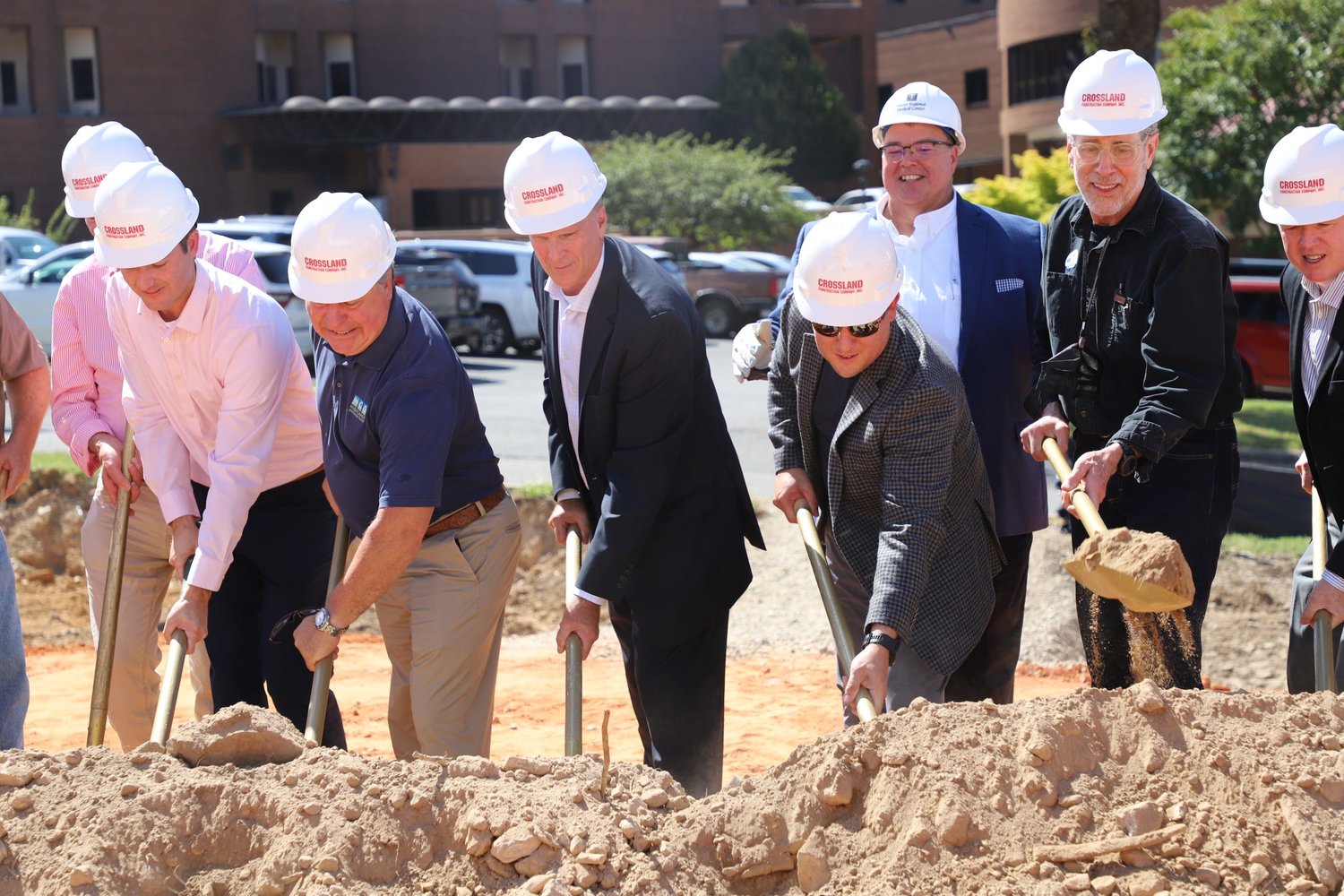 Baxter Regional Medical Center, Highlands Oncology Group break ground ...