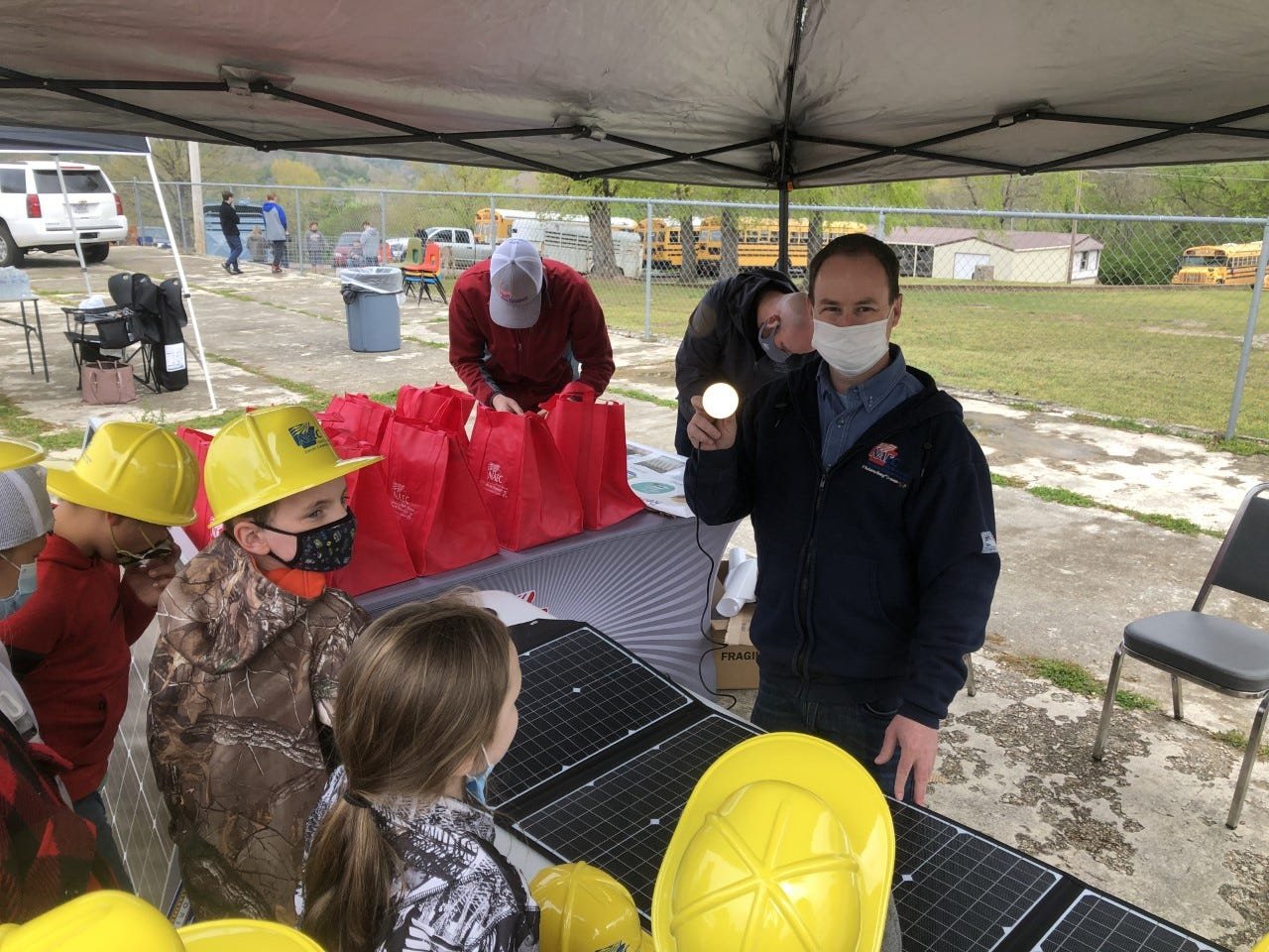 Calico Rock High School hosts Earth Day celebrations | Baxter Bulletin