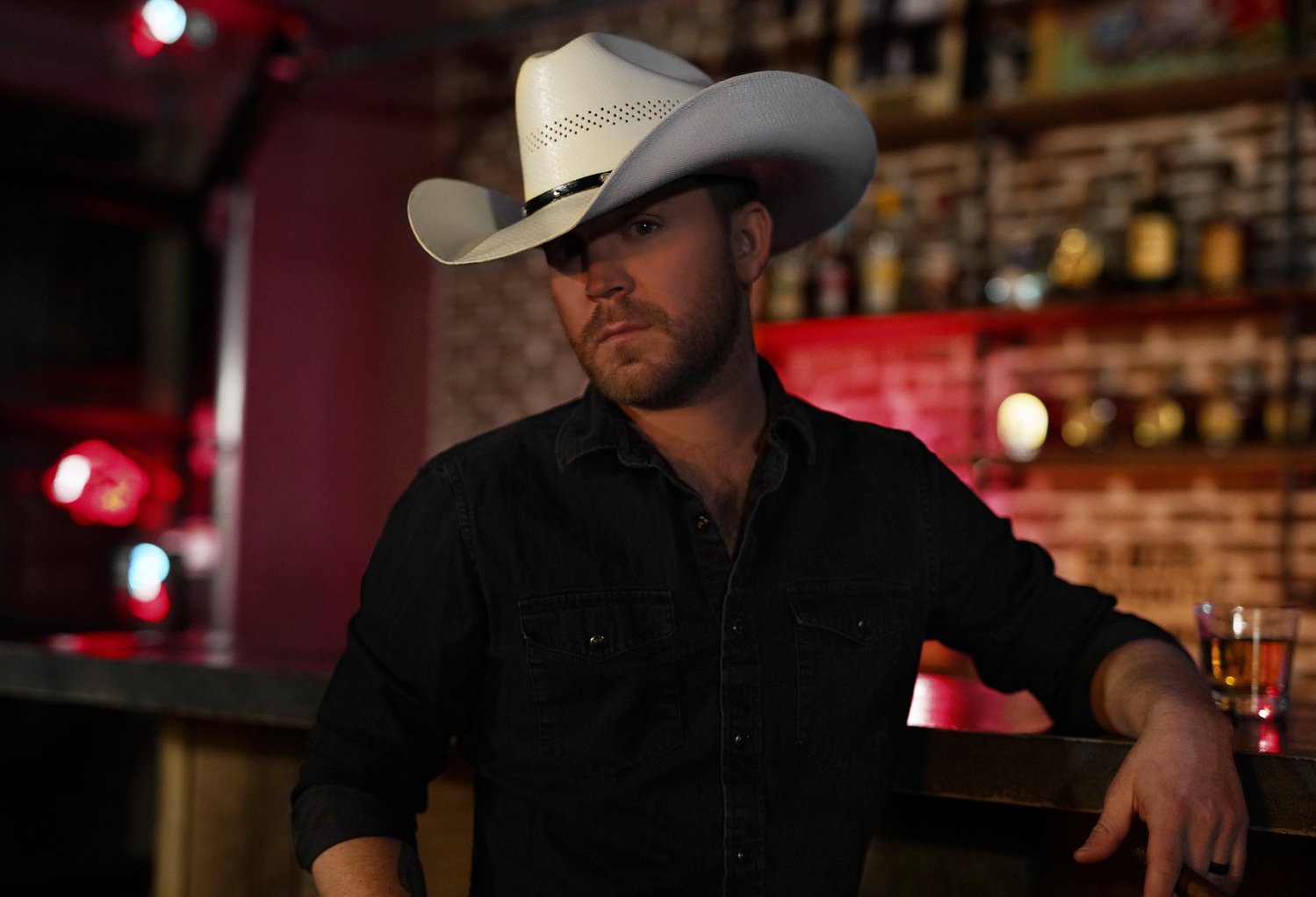 One Moore time: Baxter Healthcare Concert Series closes with country ...