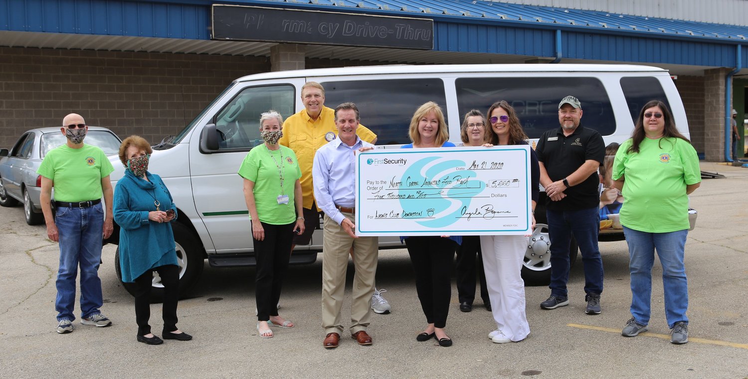 MH Lions Club donates to Food Bank | Baxter Bulletin