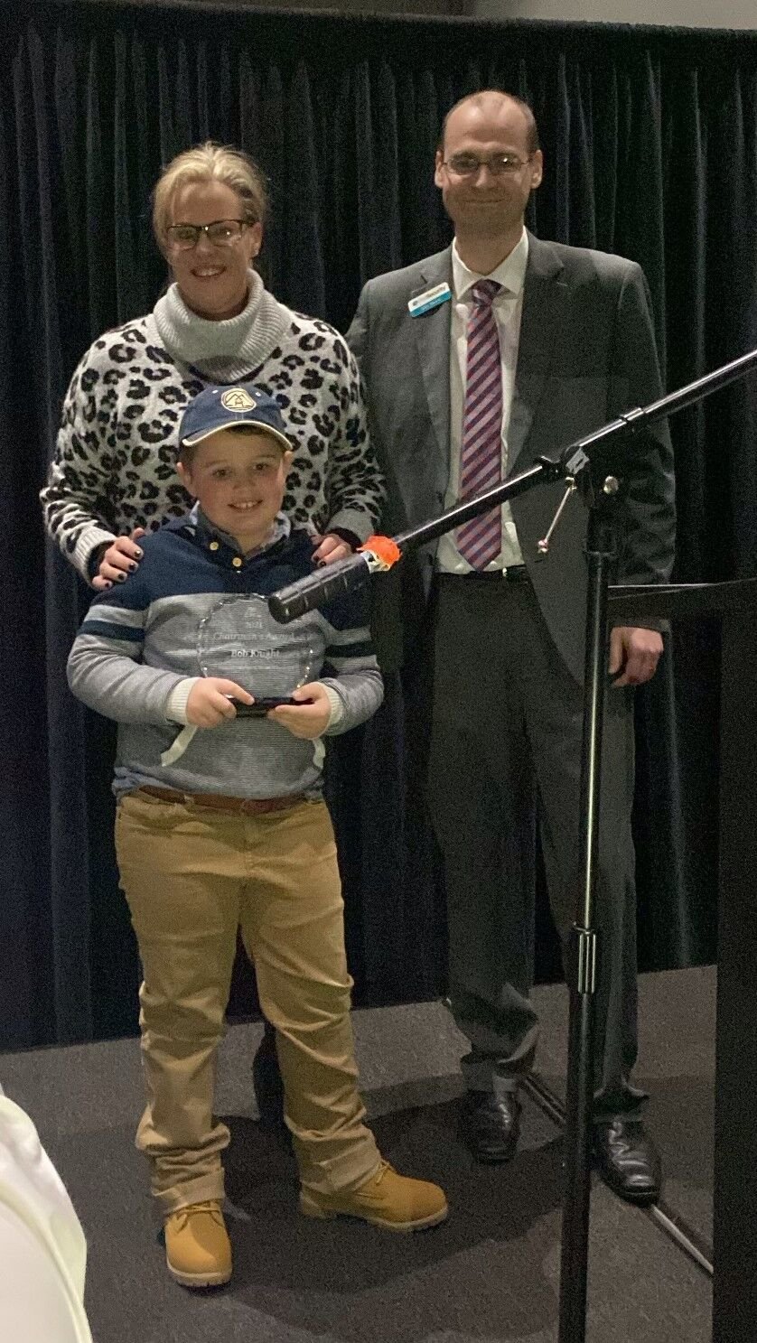 MH Chamber honors Knight, unveils new website | Baxter Bulletin