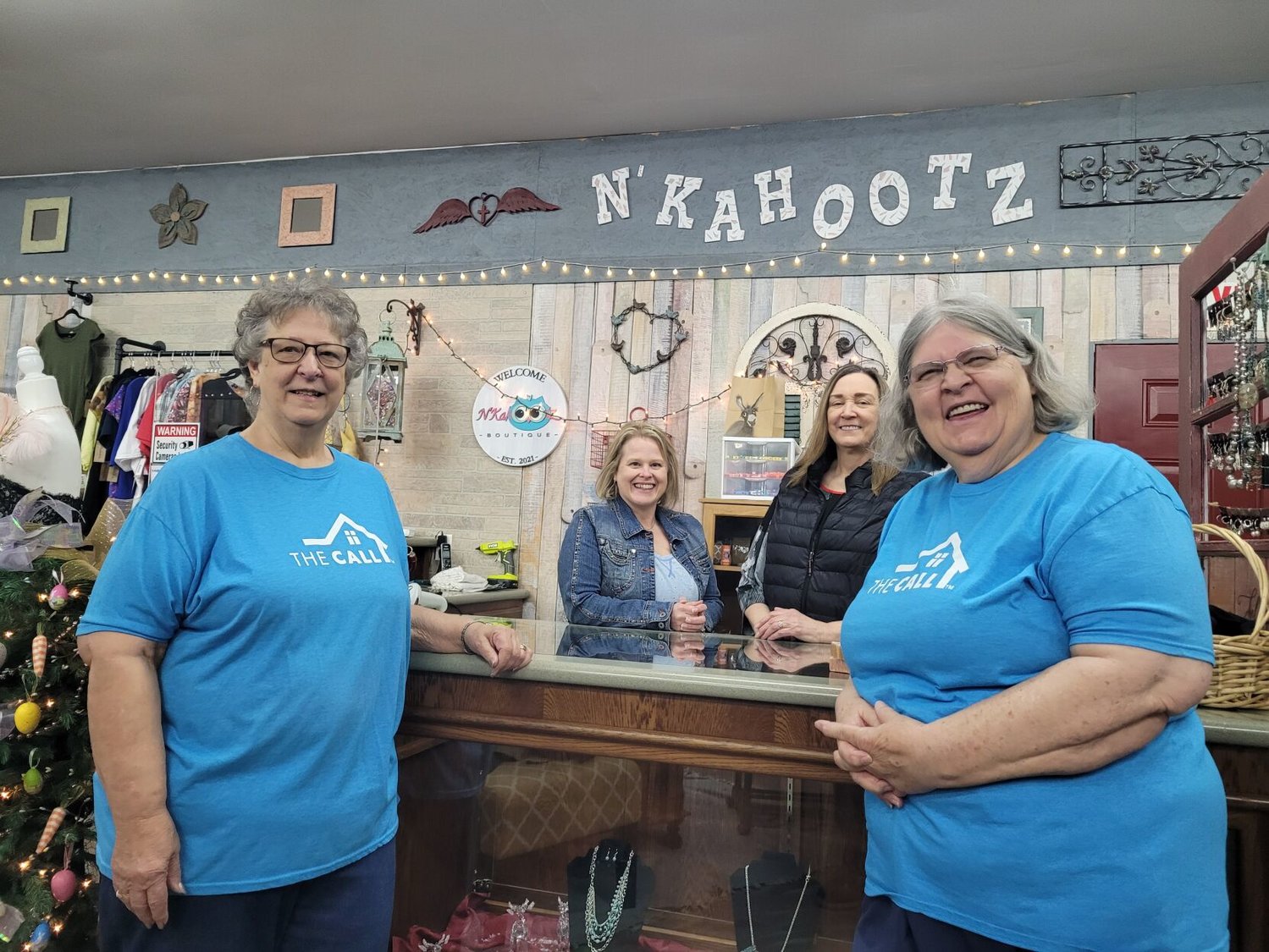 'NKahootz Boutique donates to The CALL | Baxter Bulletin