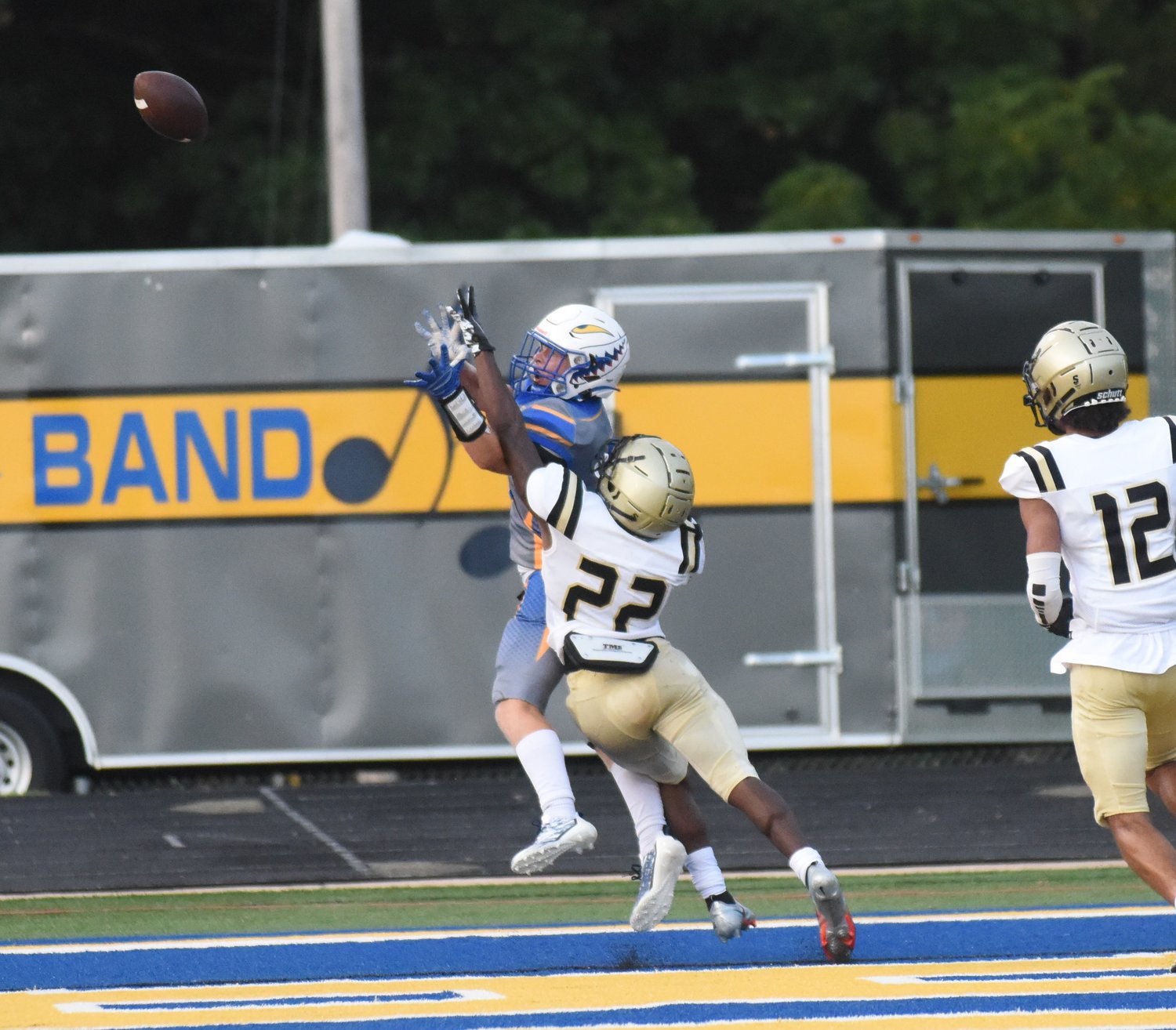 Bombers face Goblins in first road game of season | Baxter Bulletin