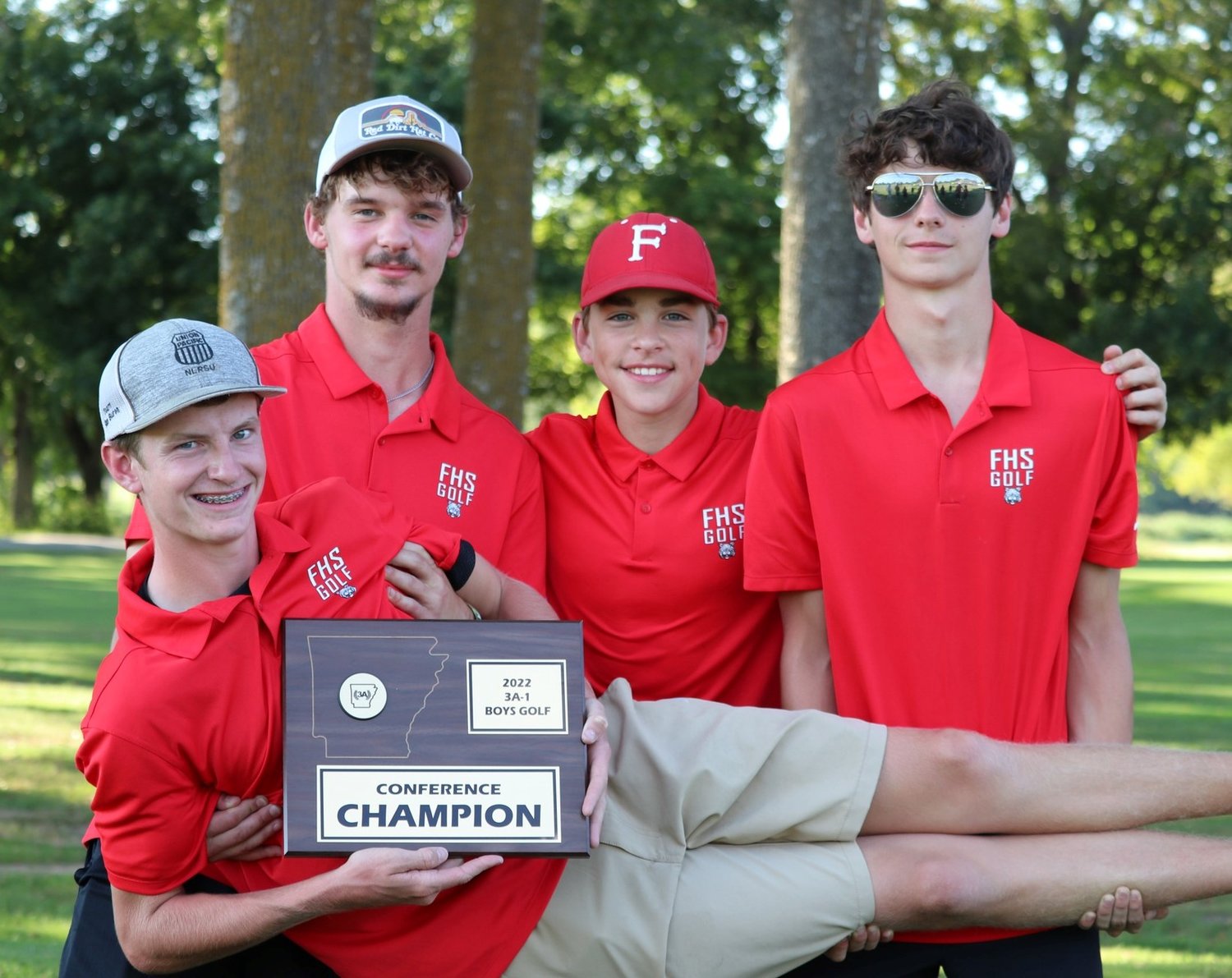 Flippin teams sweep district golf championships | Baxter Bulletin