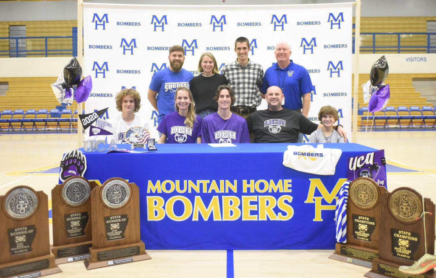 Bickford signs with UCA for track, cross country | Baxter Bulletin