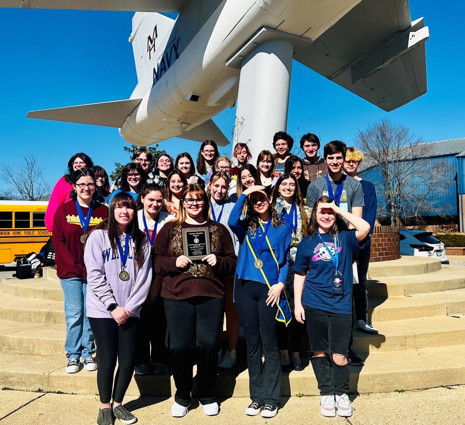 MH Thespians qualify for international competition | Baxter Bulletin