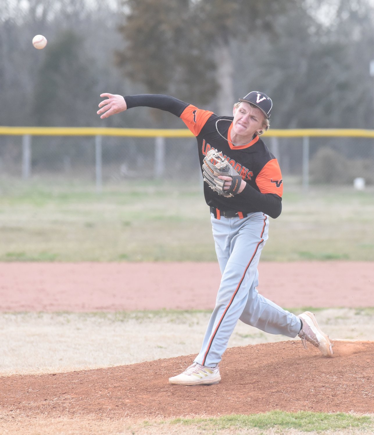 Viola Longhorns whip Shirley in 1A-2 action | Baxter Bulletin