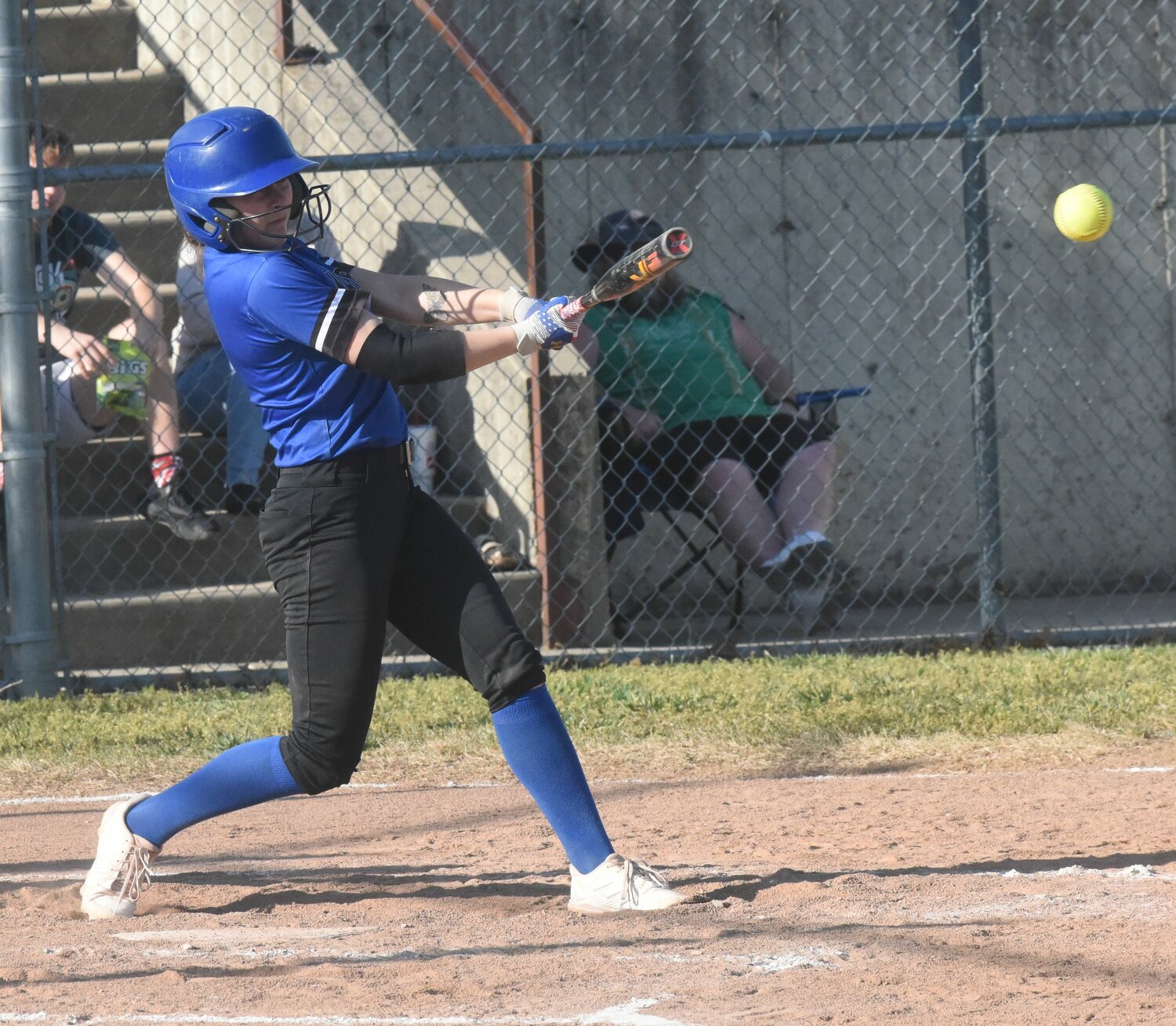 Cotter drops 2nd straight, 2-1 to Marshall | Baxter Bulletin
