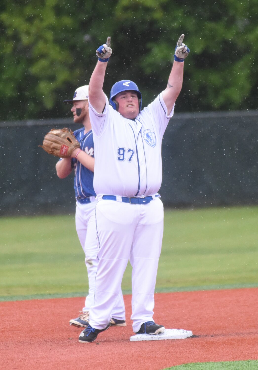 Warriors slay Dragons with late rally | Baxter Bulletin