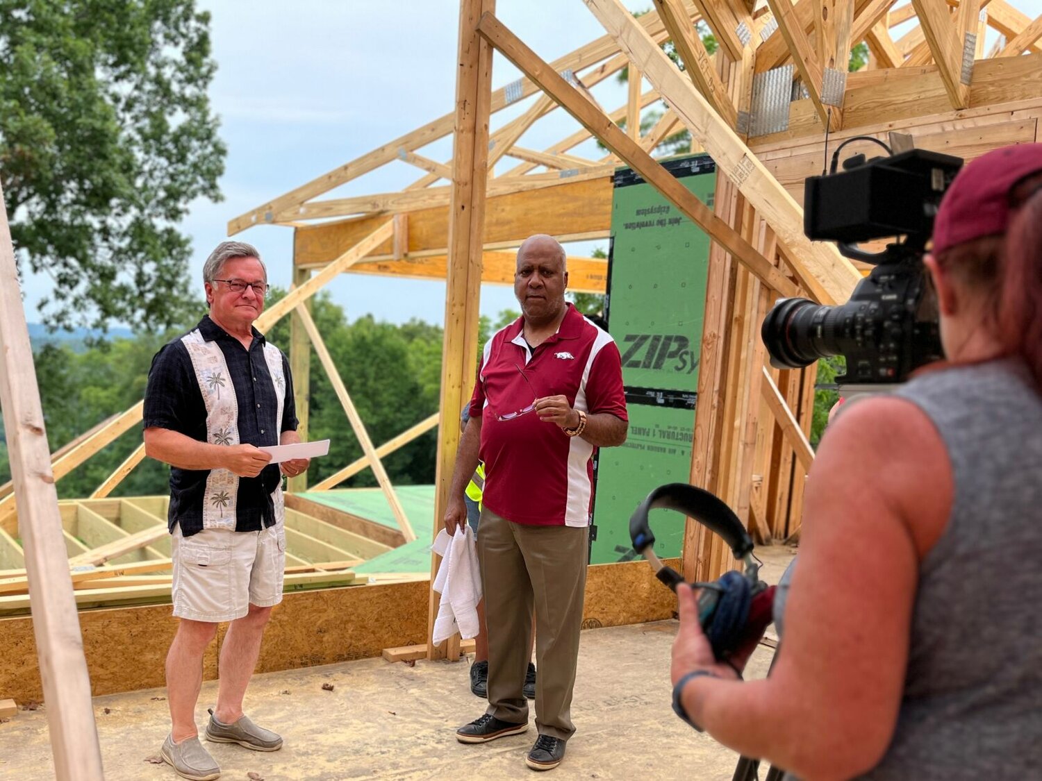 Slug bug. Hog bug. Razorbug makes way through rural Arkansas, handing ...
