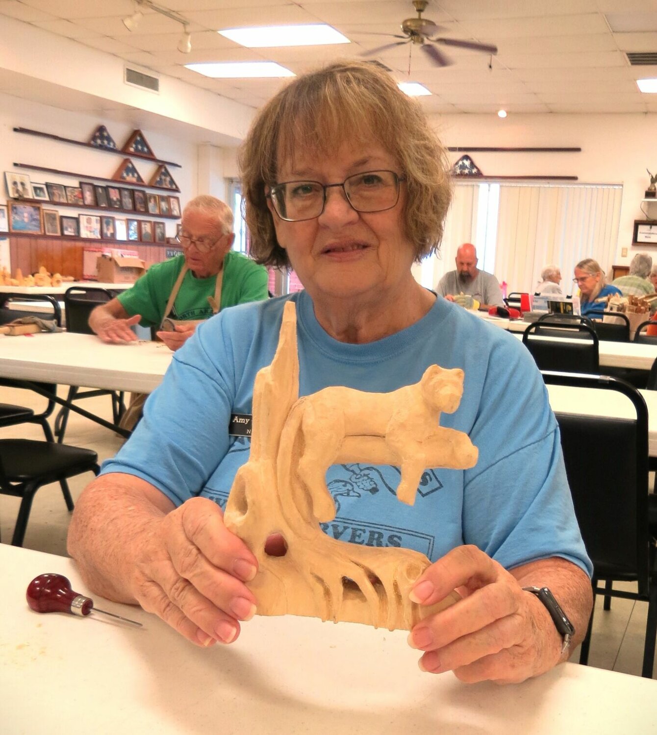 Wainscott displays wood carving | Baxter Bulletin