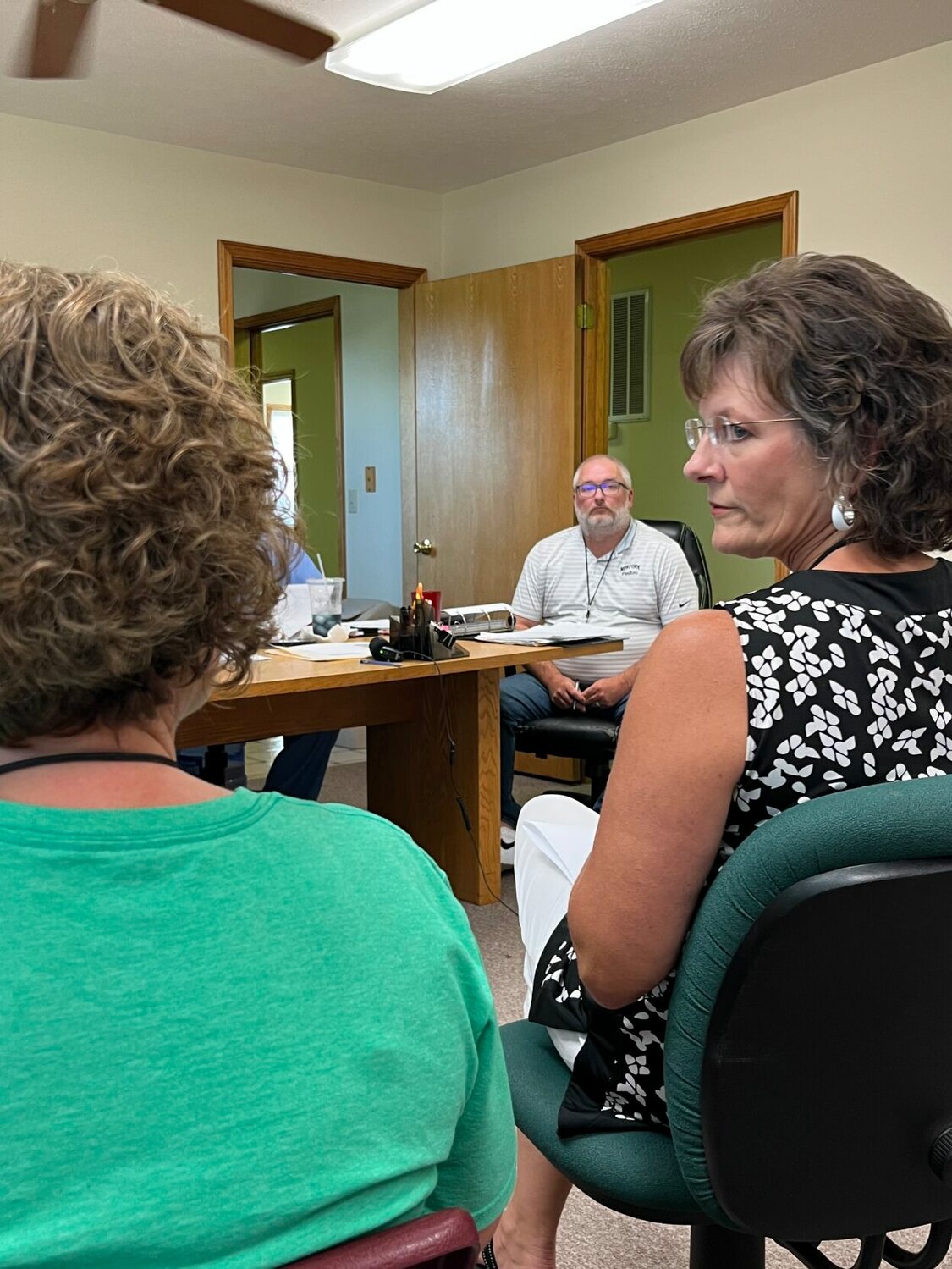 Board approves high school handbook | Baxter Bulletin