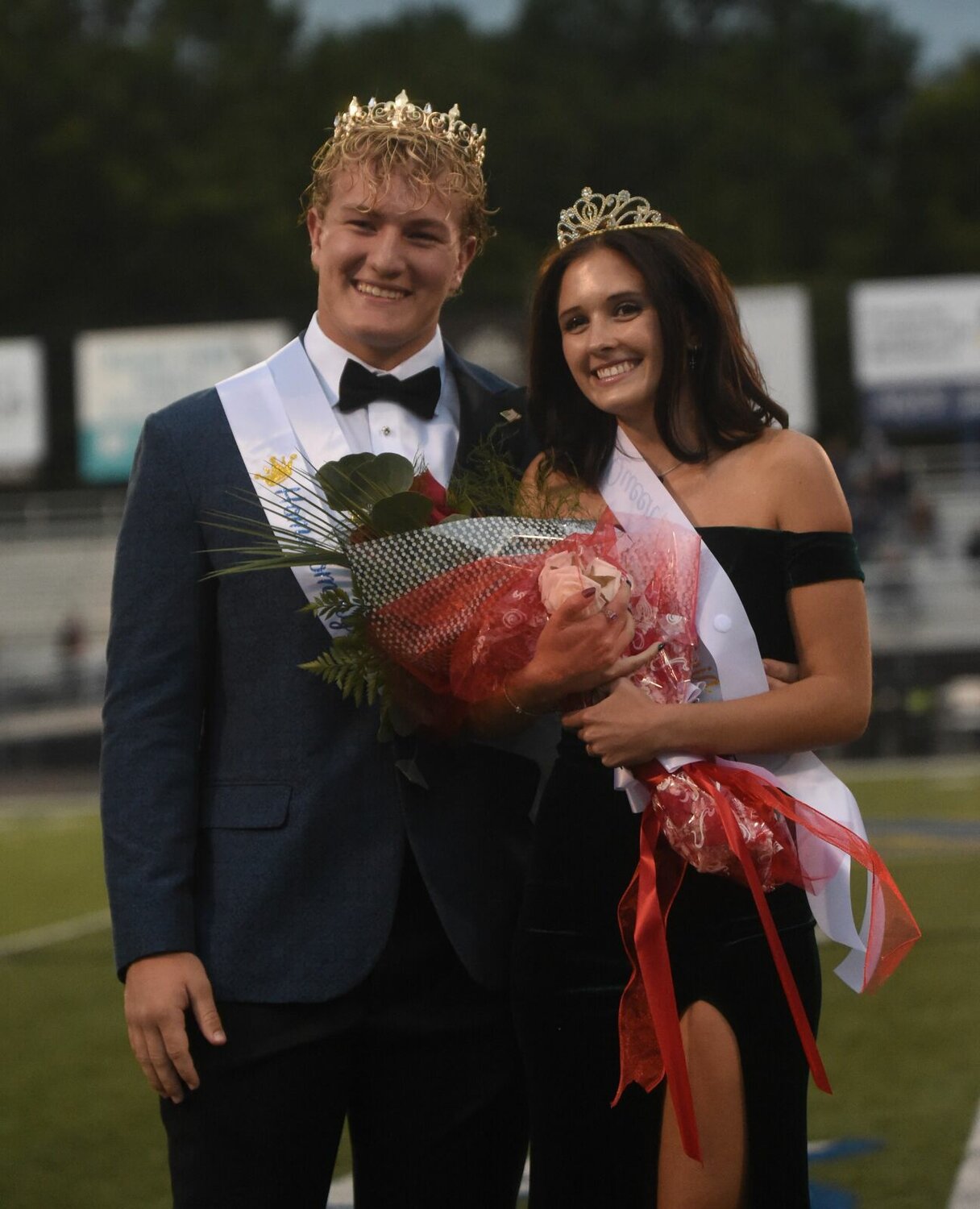 2023 MHHS Homecoming King & Queen | Baxter Bulletin