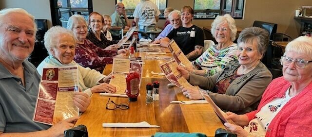 GSS residents enjoy meal outing | Baxter Bulletin