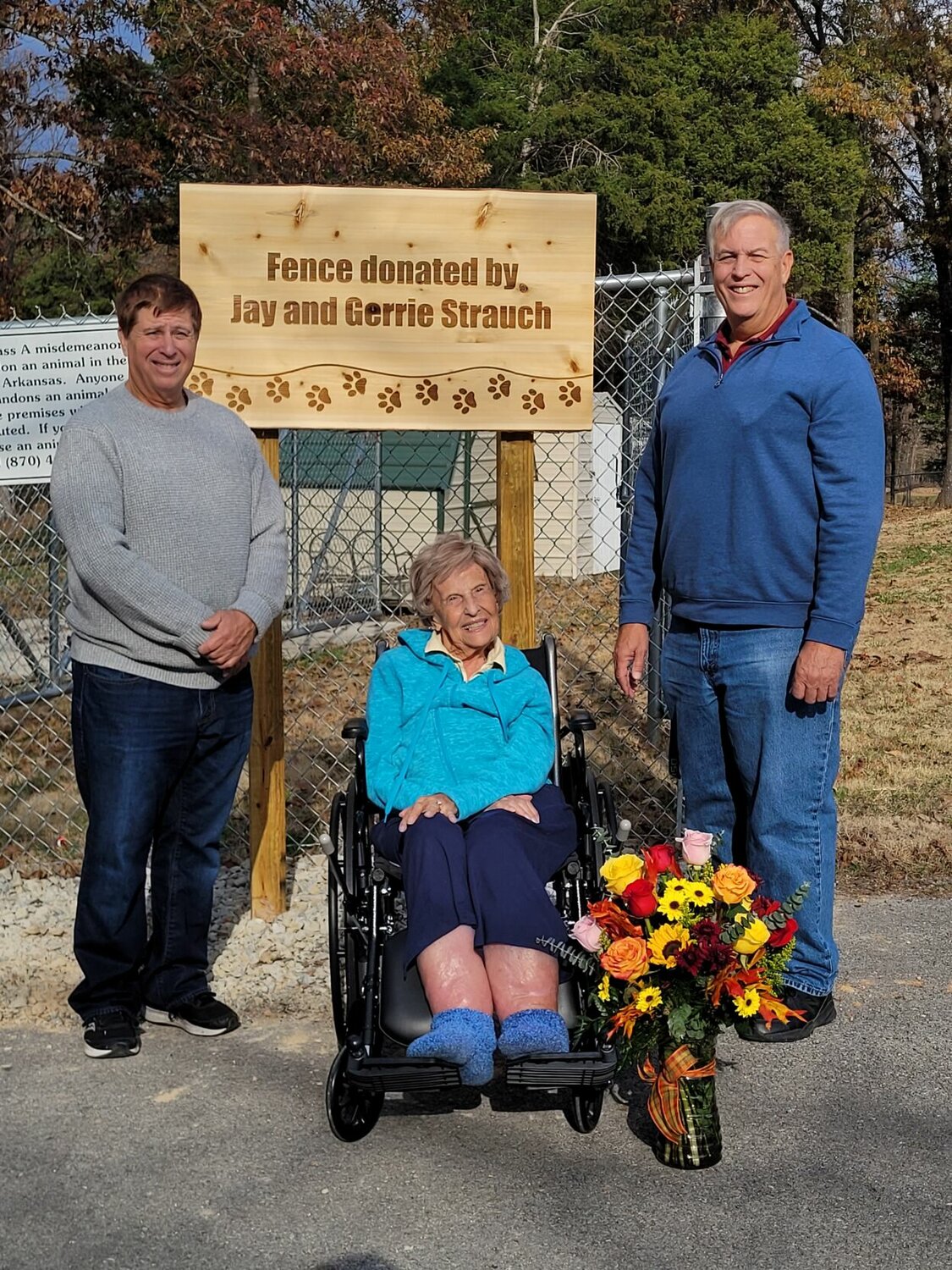 Strauch donation keeps HSNCA animals safe | Baxter Bulletin