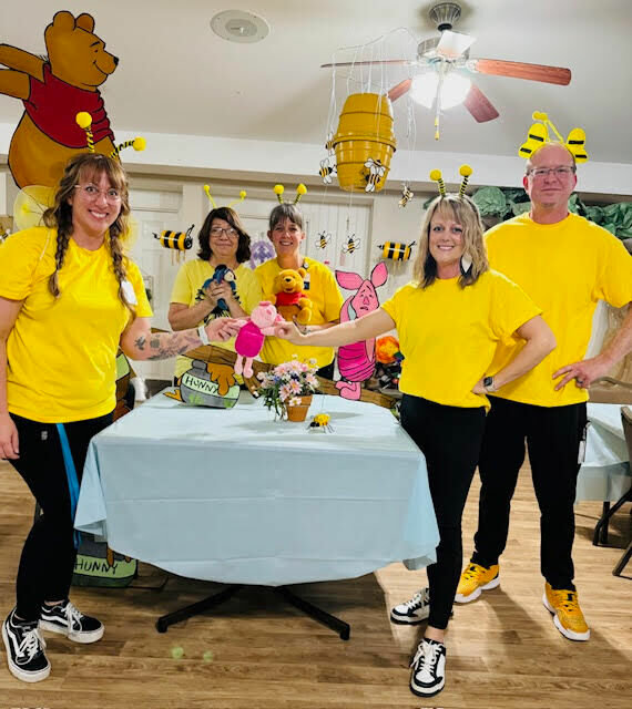 Worker bees make party happen | Baxter Bulletin