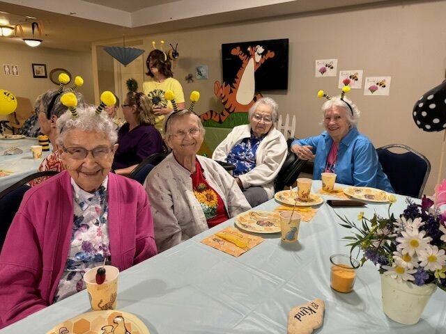 Residents enjoy Winnie the Pooh party | Baxter Bulletin