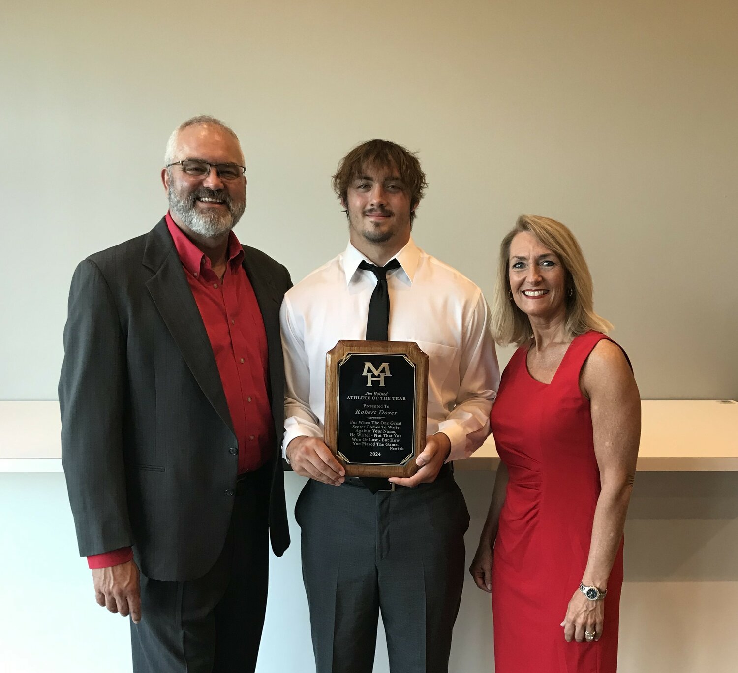 Robert Dover is 2024 Holsted Athlete of the Year | Baxter Bulletin
