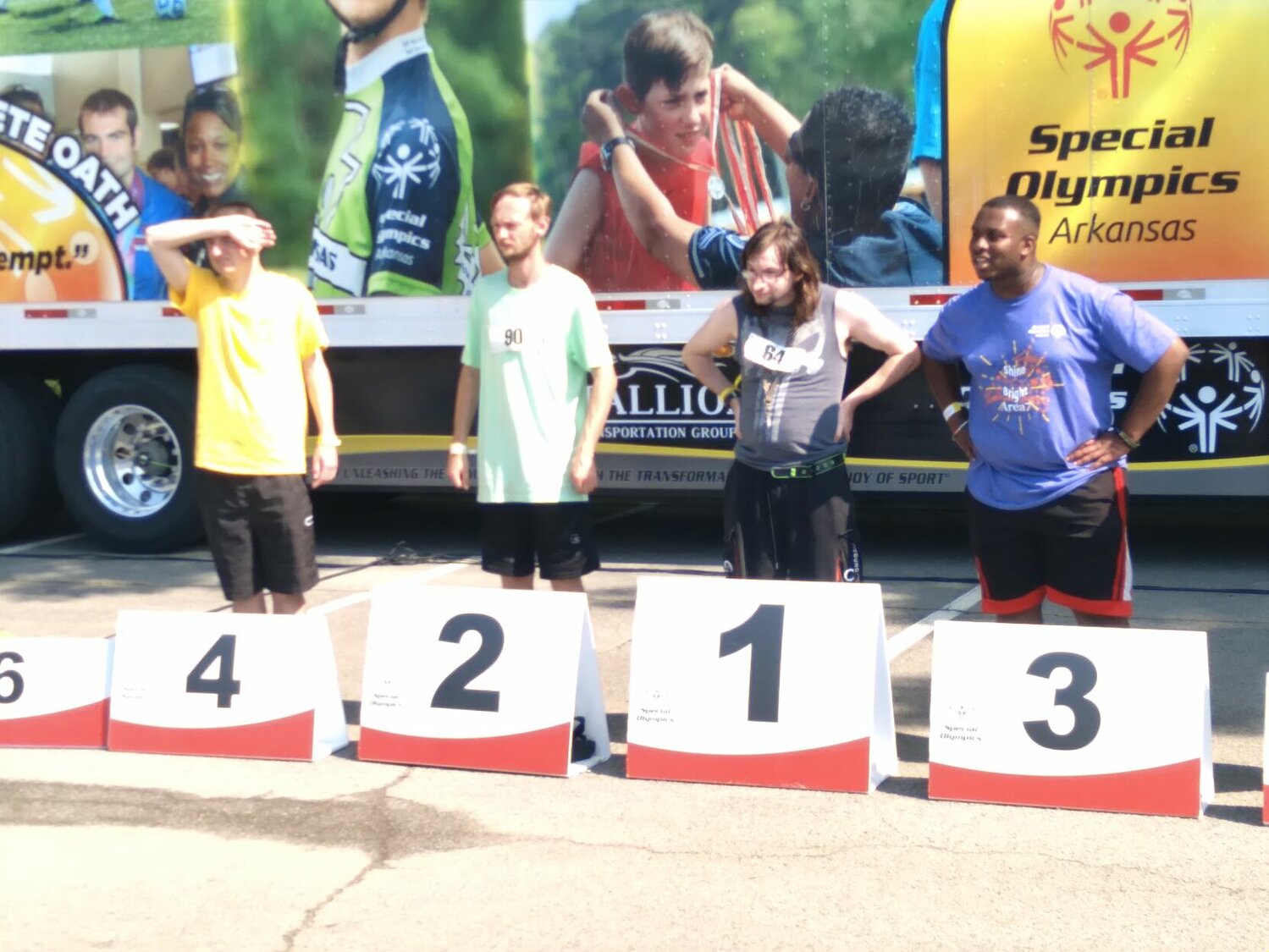 Locals participate in Special Olympics | Baxter Bulletin