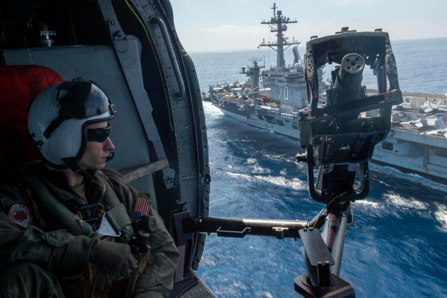 MH native mans U.S. Navy machine gun | Baxter Bulletin