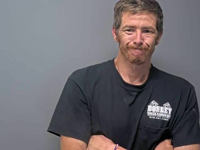 Two arrested after home invasion | Baxter Bulletin
