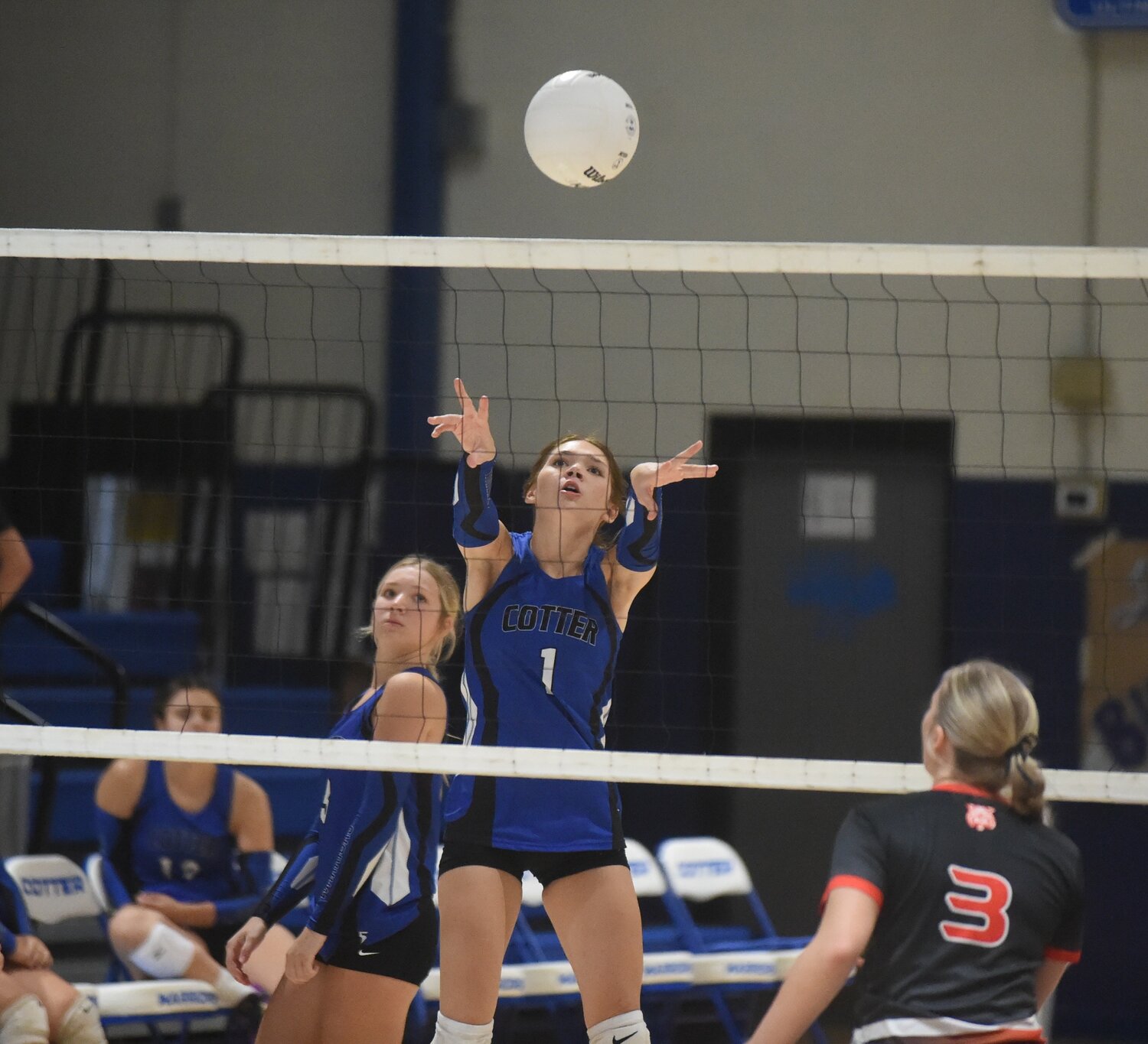 Cotter volleyball teams both improve to 5-0 | Baxter Bulletin