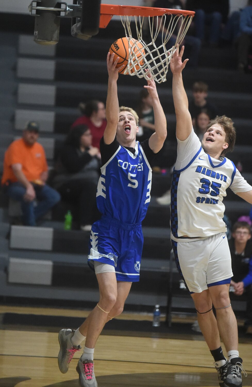 Cotter boys exit 2A-2 tourney; Viola girls clinch regional berth at 1A ...