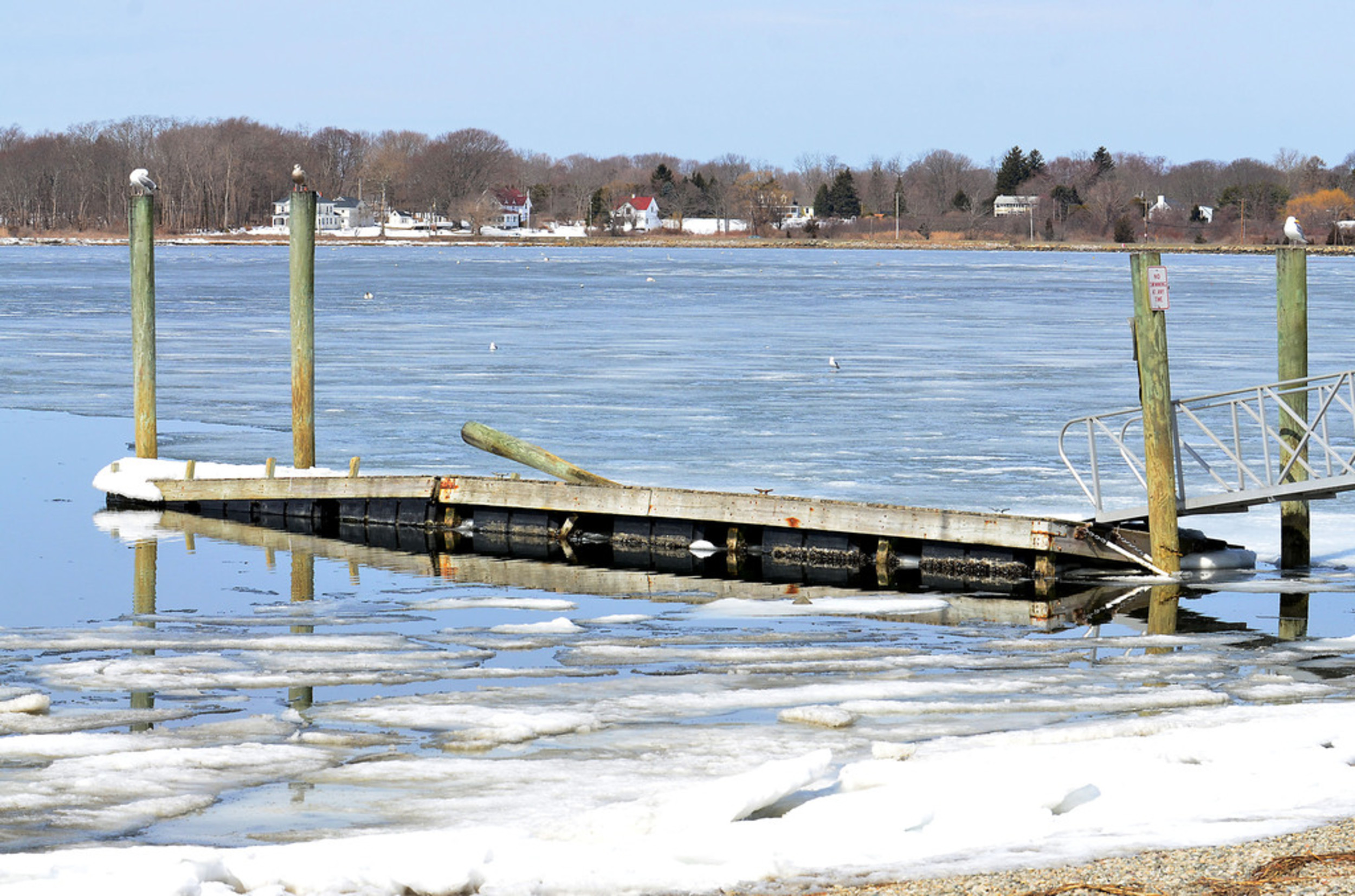 Ice damages some Bristol docks | EastBayRI.com - News, Opinion, Things ...